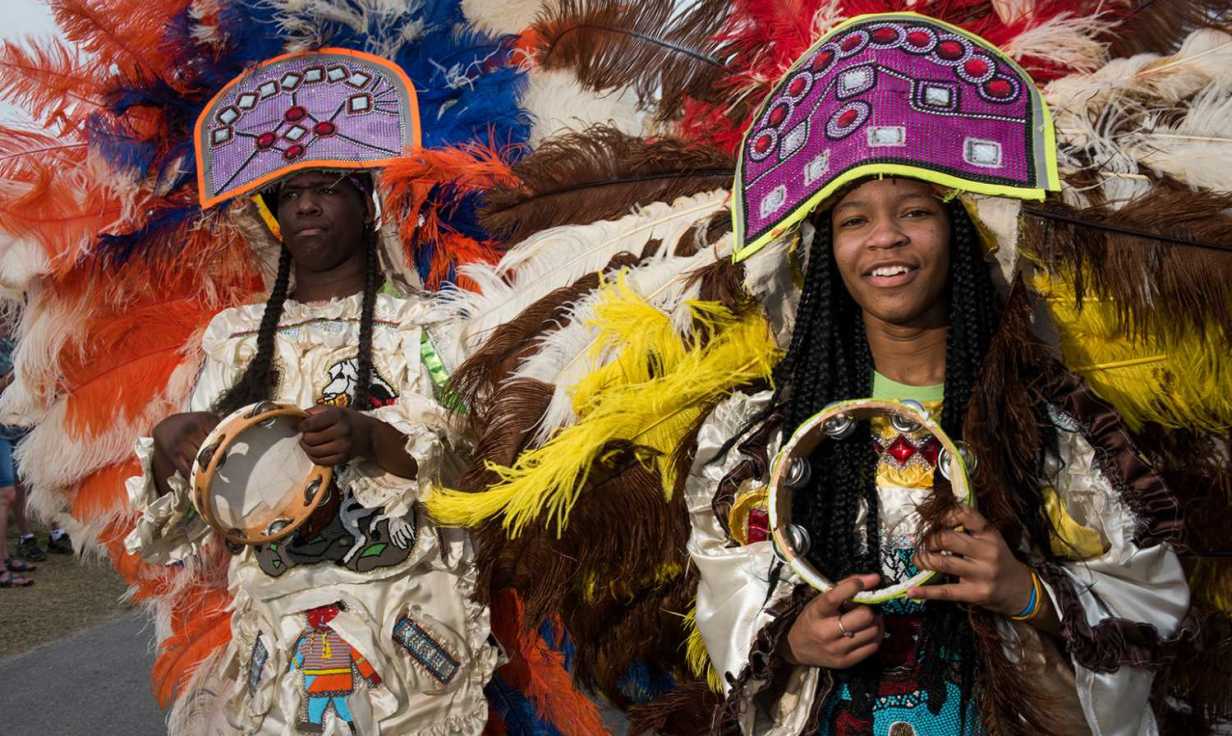 Wild Mohicans Indian Tribe