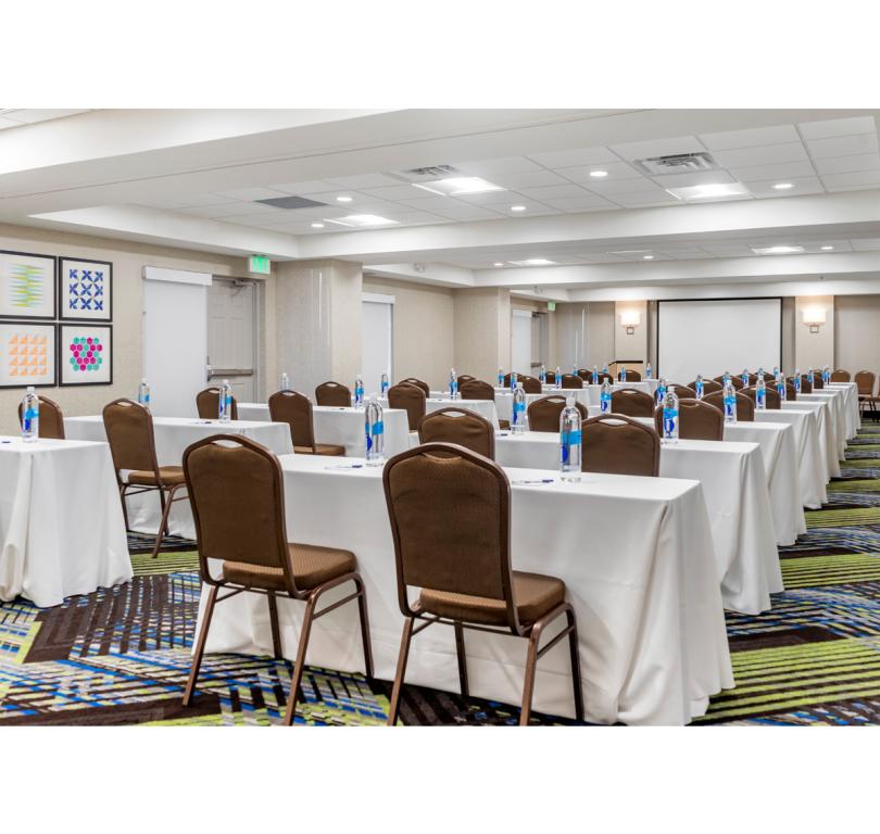 Holiday Inn Express Albuquerque Midtown