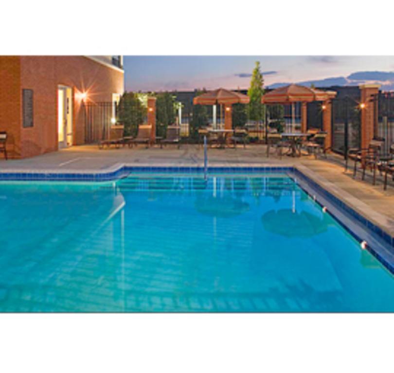 Hyatt Place Albuquerque Airport
