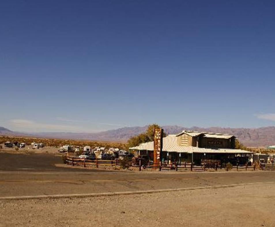 Stovepipe Wells Village RV Park and Camping