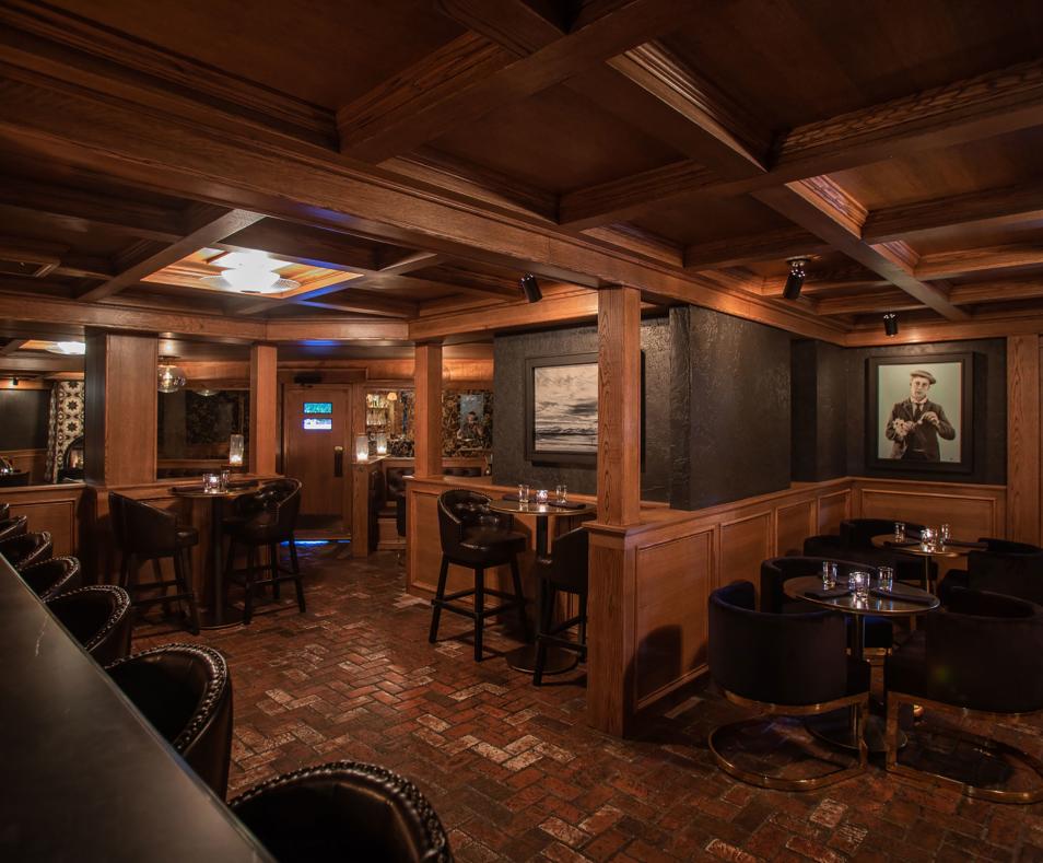 Del Rey Restaurant & Bar at Villa Royale