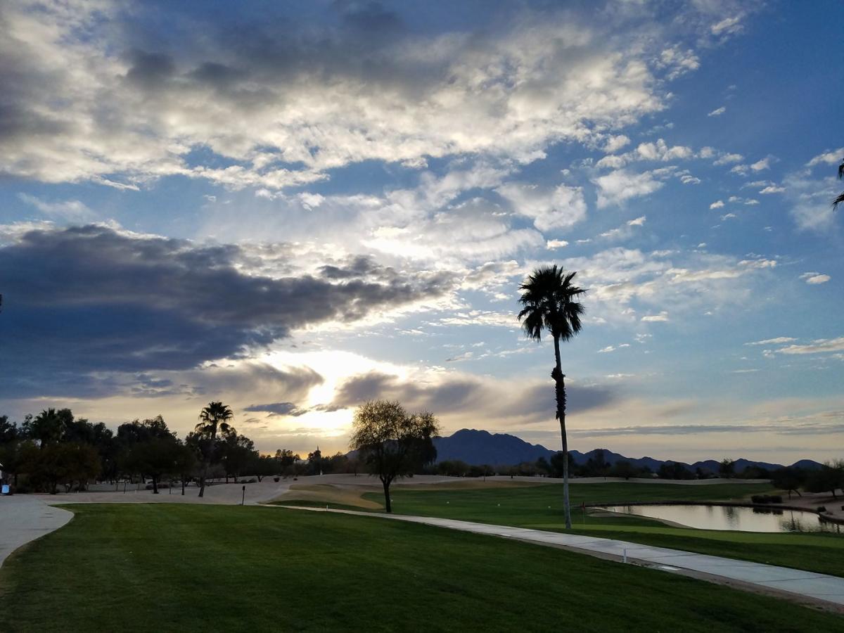Lone Tree Golf Club | Chandler Golf Course & Relaxation