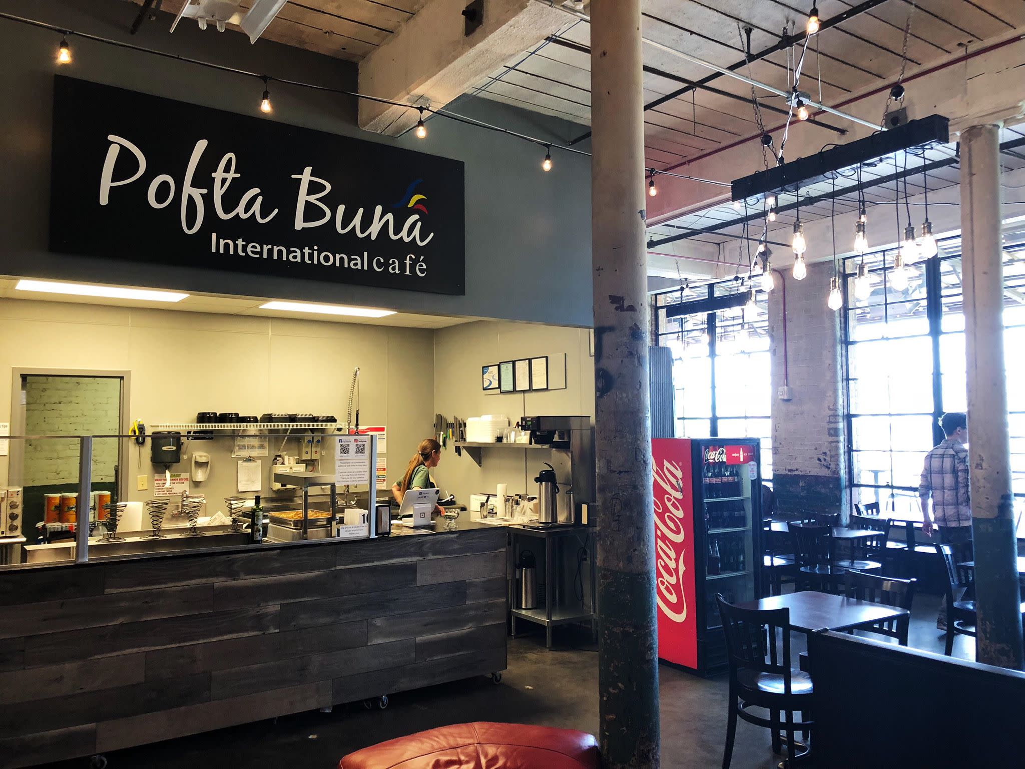 Say “Bon Appétit” at Pofta Buna International Café!