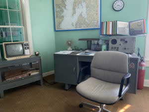 Thomas Point Lighthouse and the U.S. Coast Guard: Beacons of the Bay