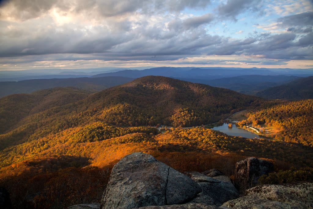 The 18 Best Winter Hikes in Virginia