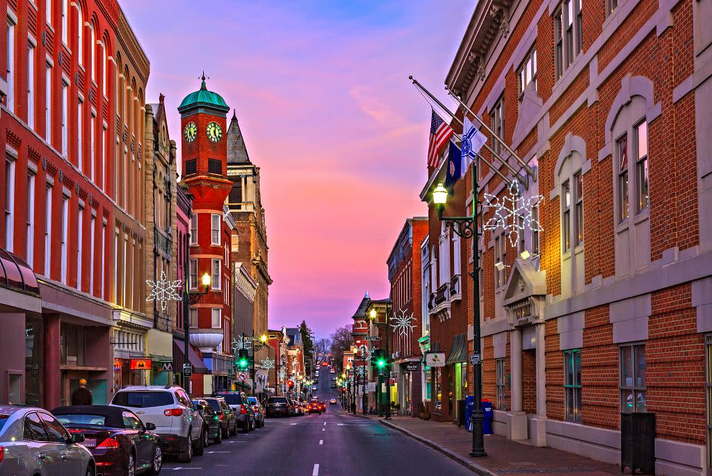 15 Instagram-Worthy Winter Destinations For a Cozy Virginia Vacation