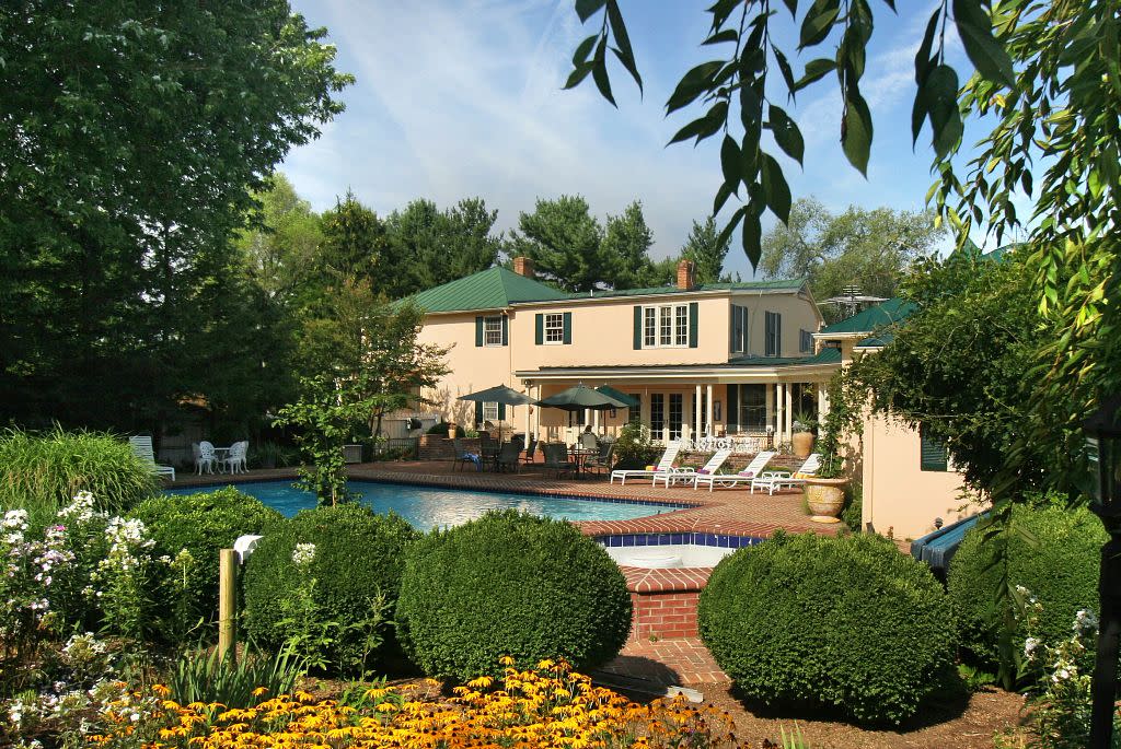 8 Exclusive Luxury Retreats For a Pampered Virginia Getaway