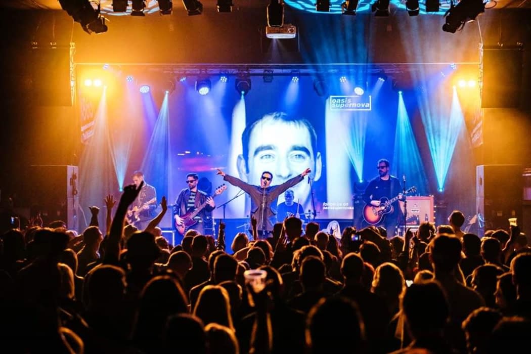 Oasis Supernova