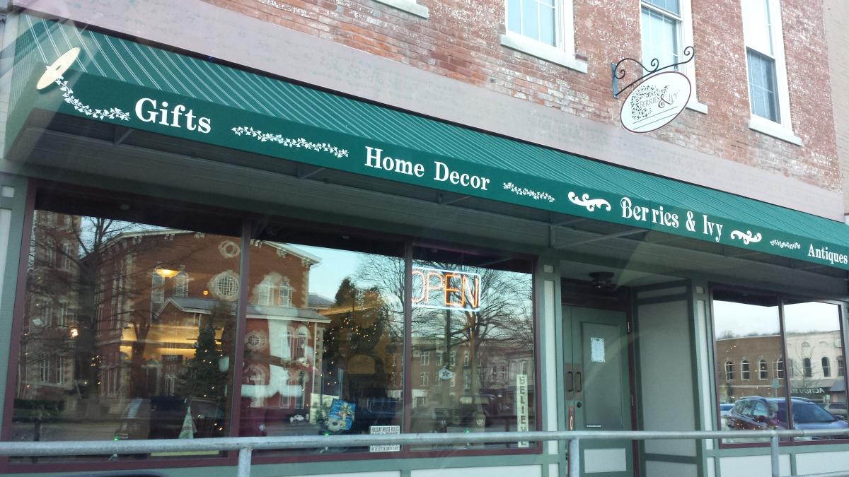 Berries & Ivy Country Store