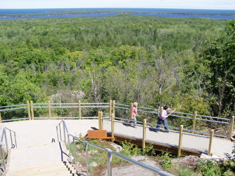 Thomas Rock Scenic Overlook
