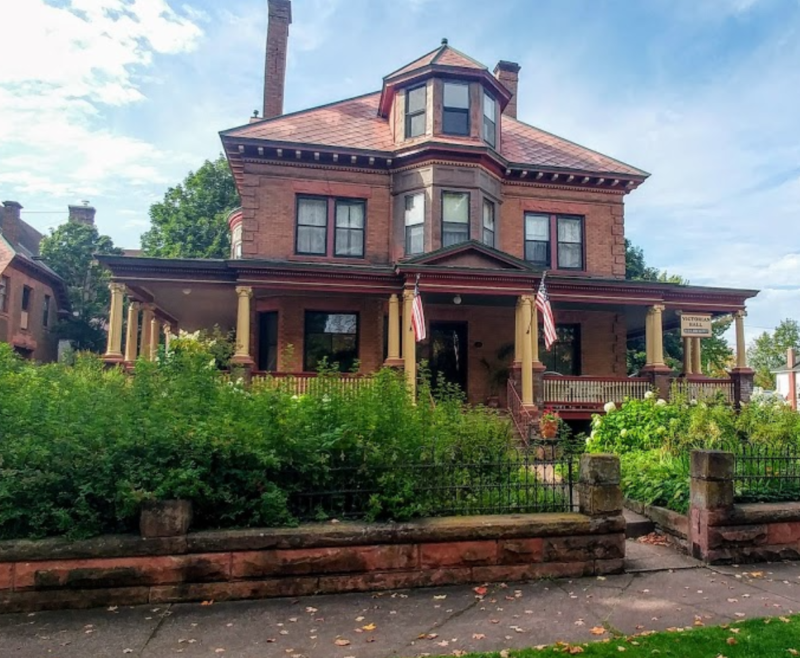 Victorian Hall Bed & Breakfast