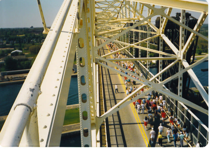 International Bridge Walk
