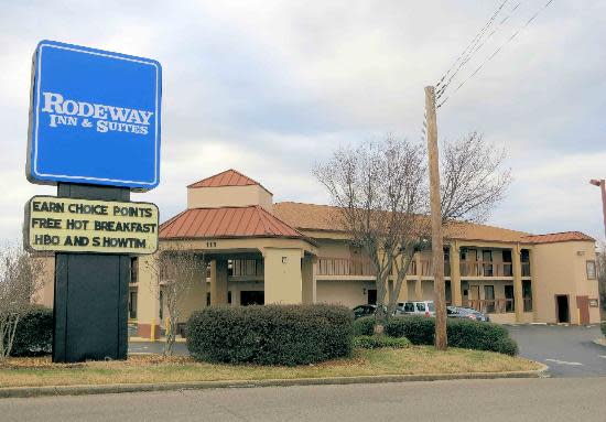 Rodeway Inn & Suites
