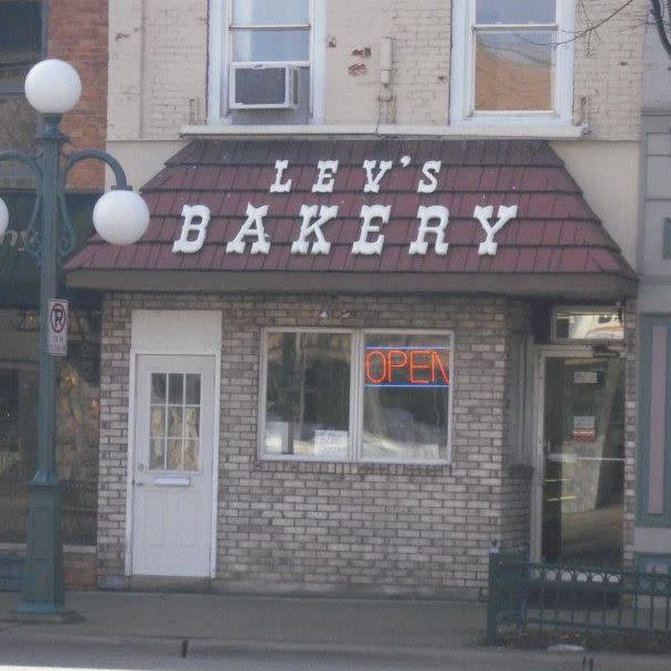 Lev's Bakery Shop