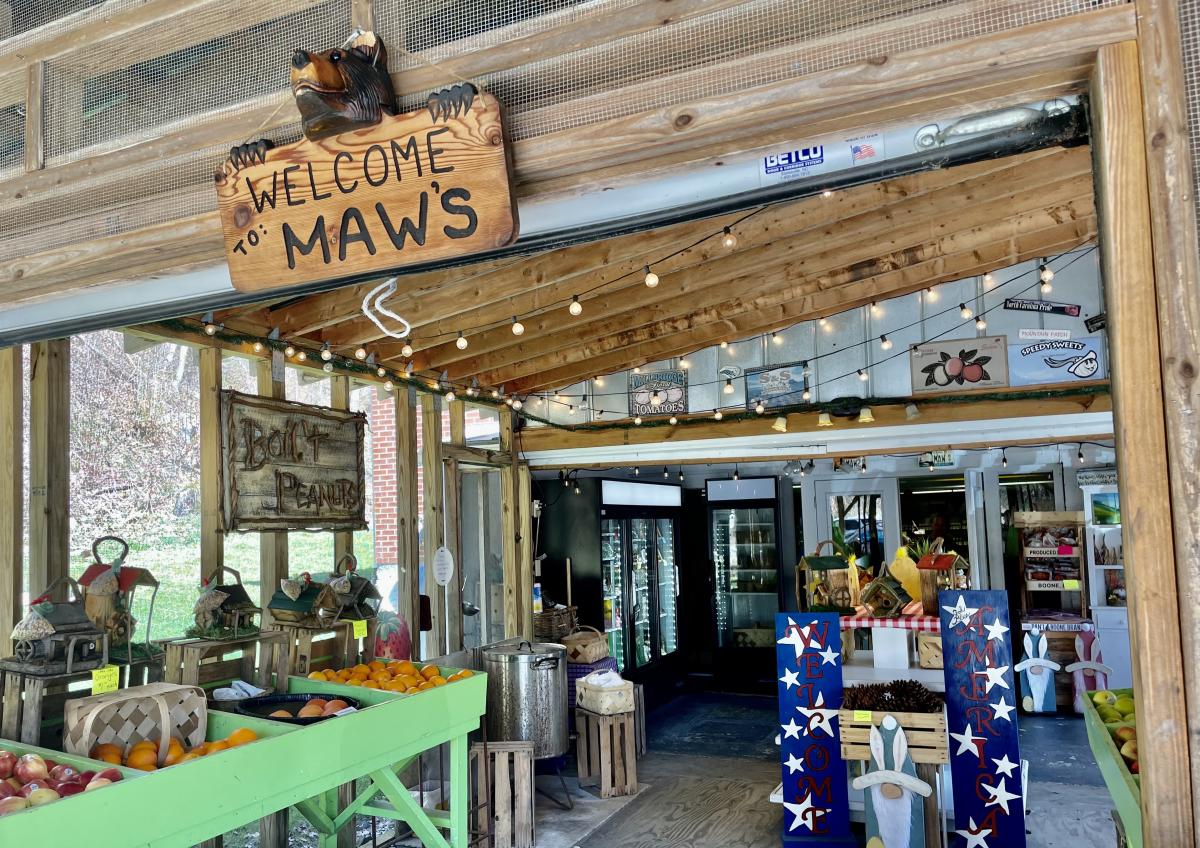 Maw's Produce