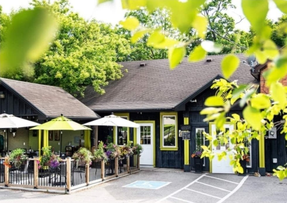 Twisted Lemon Restaurant