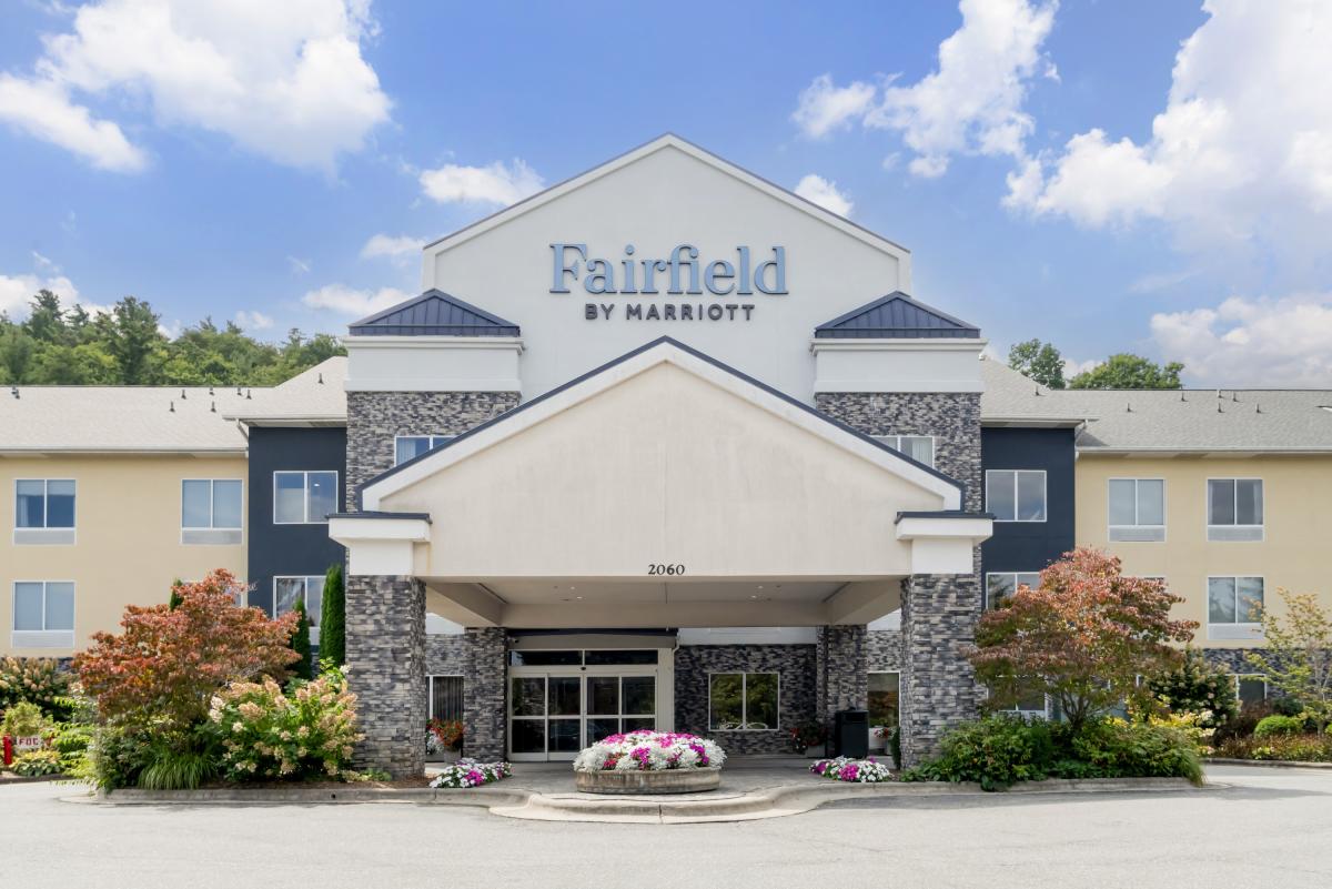 Fairfield Inn & Suites