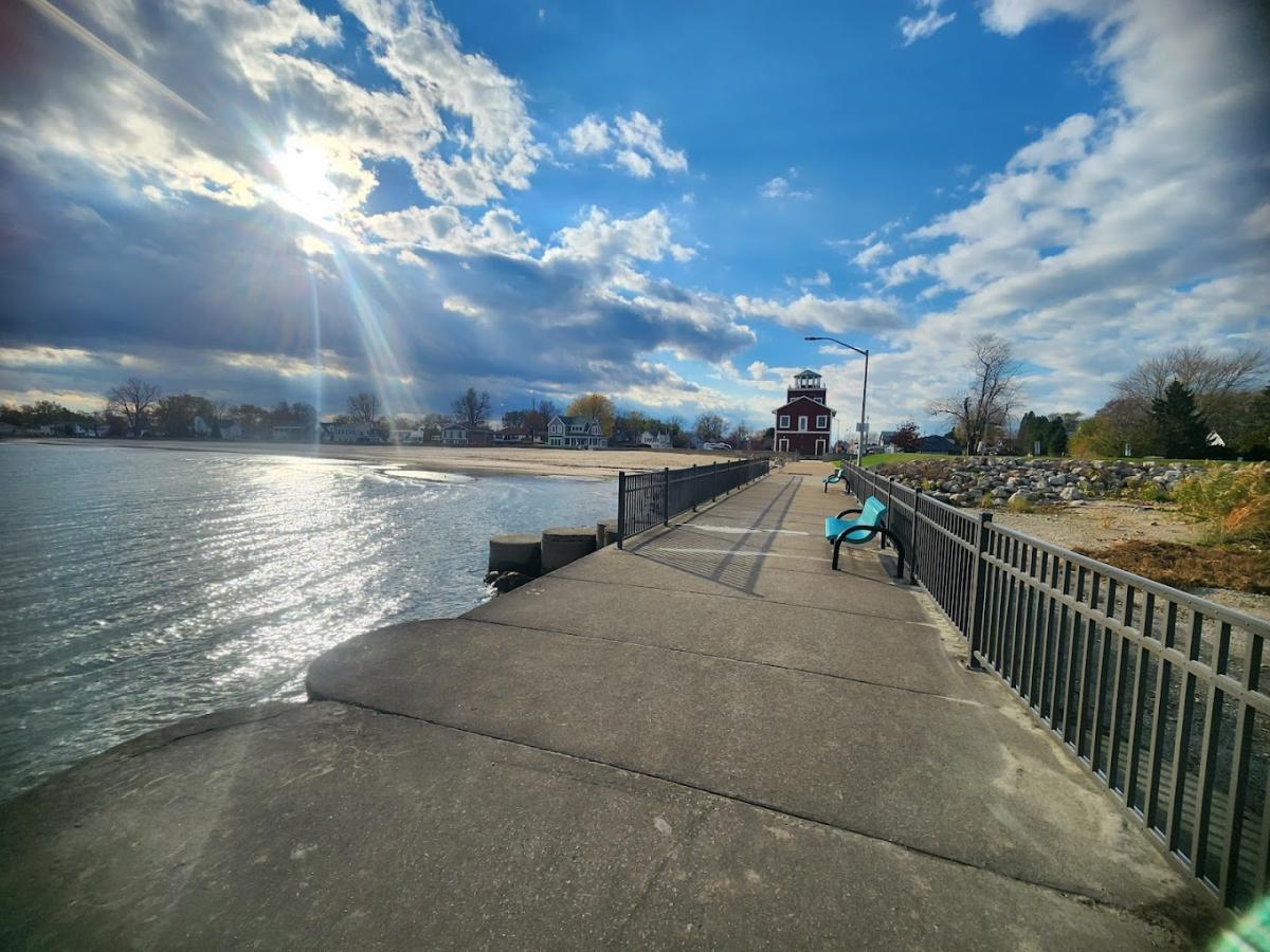 Luna Pier Lighthouse