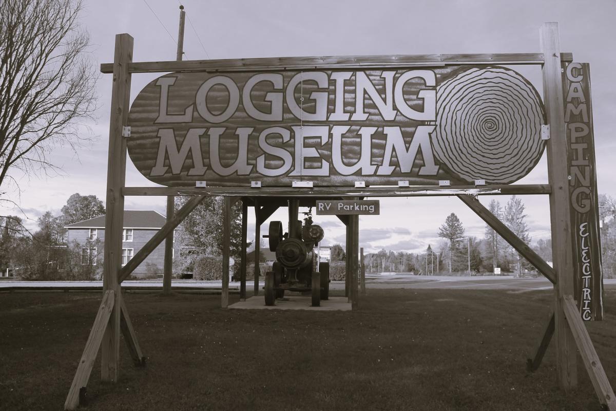 Tahquamenon Logging Museum Lumberjack Breakfast