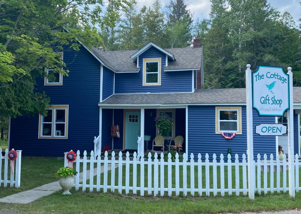 Cottage Gift Shop Up Michigan