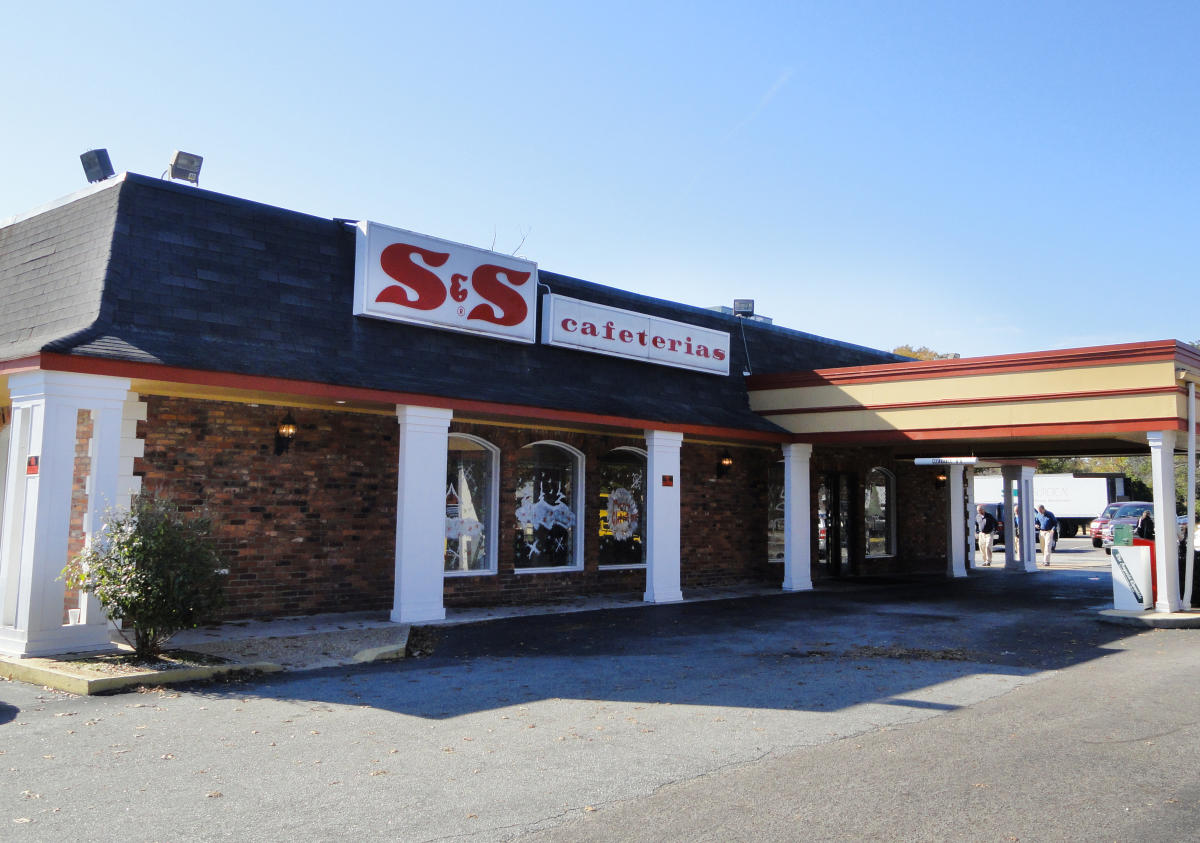 S & S Cafeteria