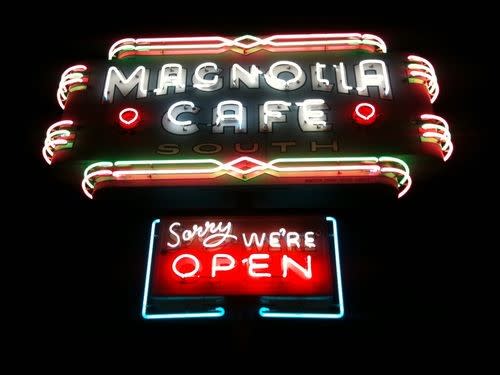 Magnolia Cafe (South Congress) | Austin, TX