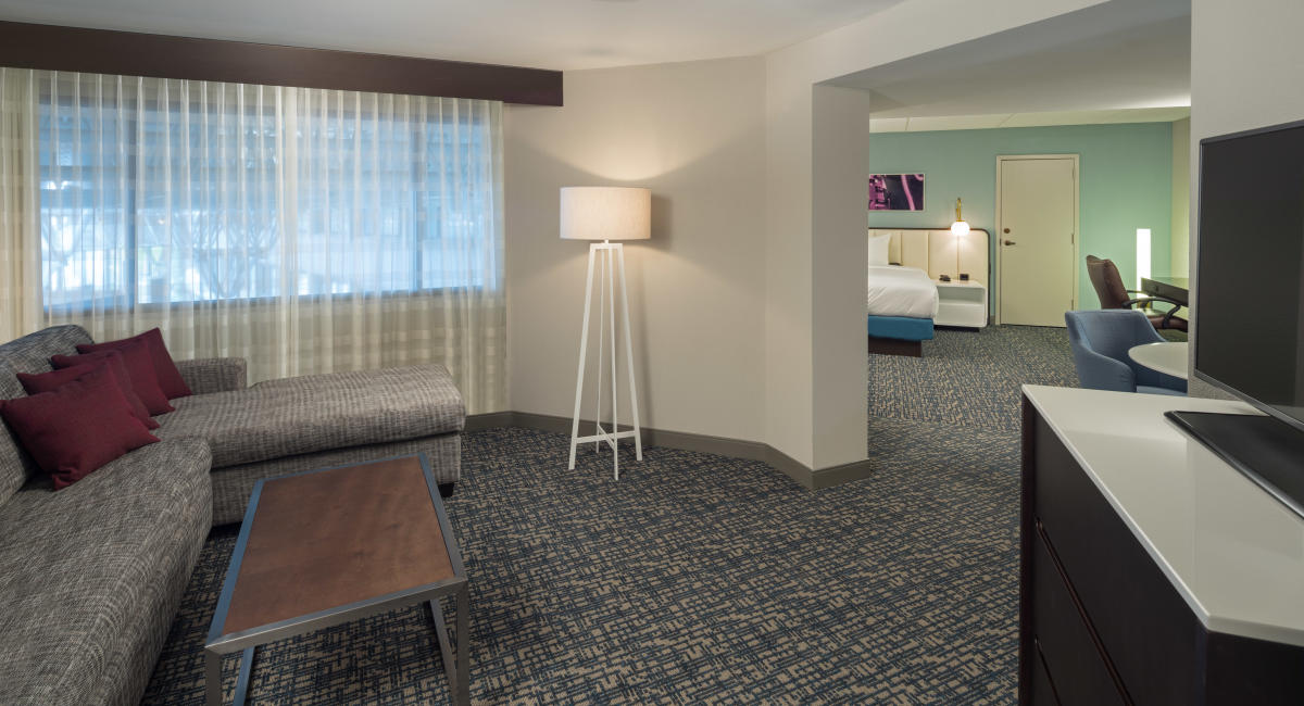 DoubleTree by Hilton Austin NW Arboretum | Austin, TX