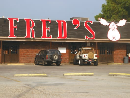 Fred's Bar & Grill