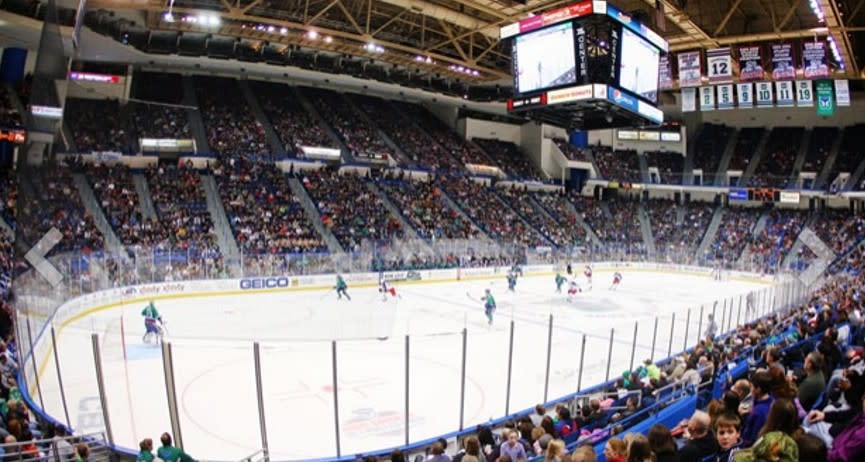 XL Center