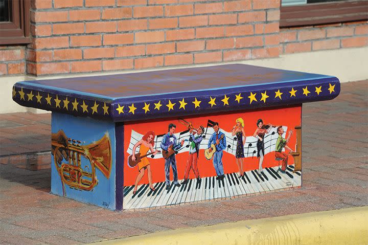 Art Bench Self-Guided Tour