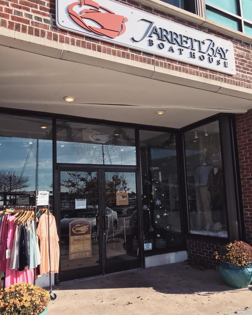 Jarrett Bay BoatHouse Gift Shop | Beaufort, NC
