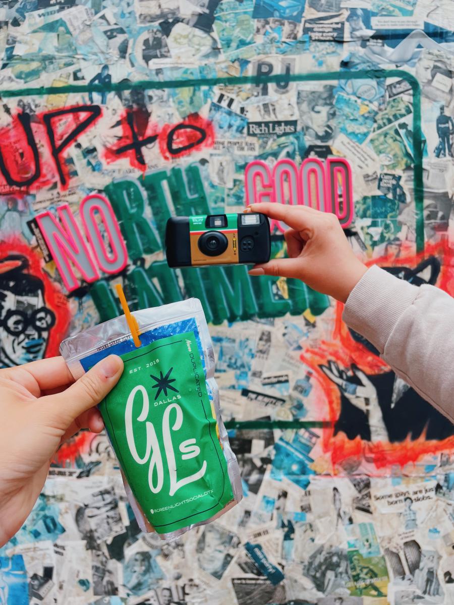 Back to the 2000's Bar Crawl