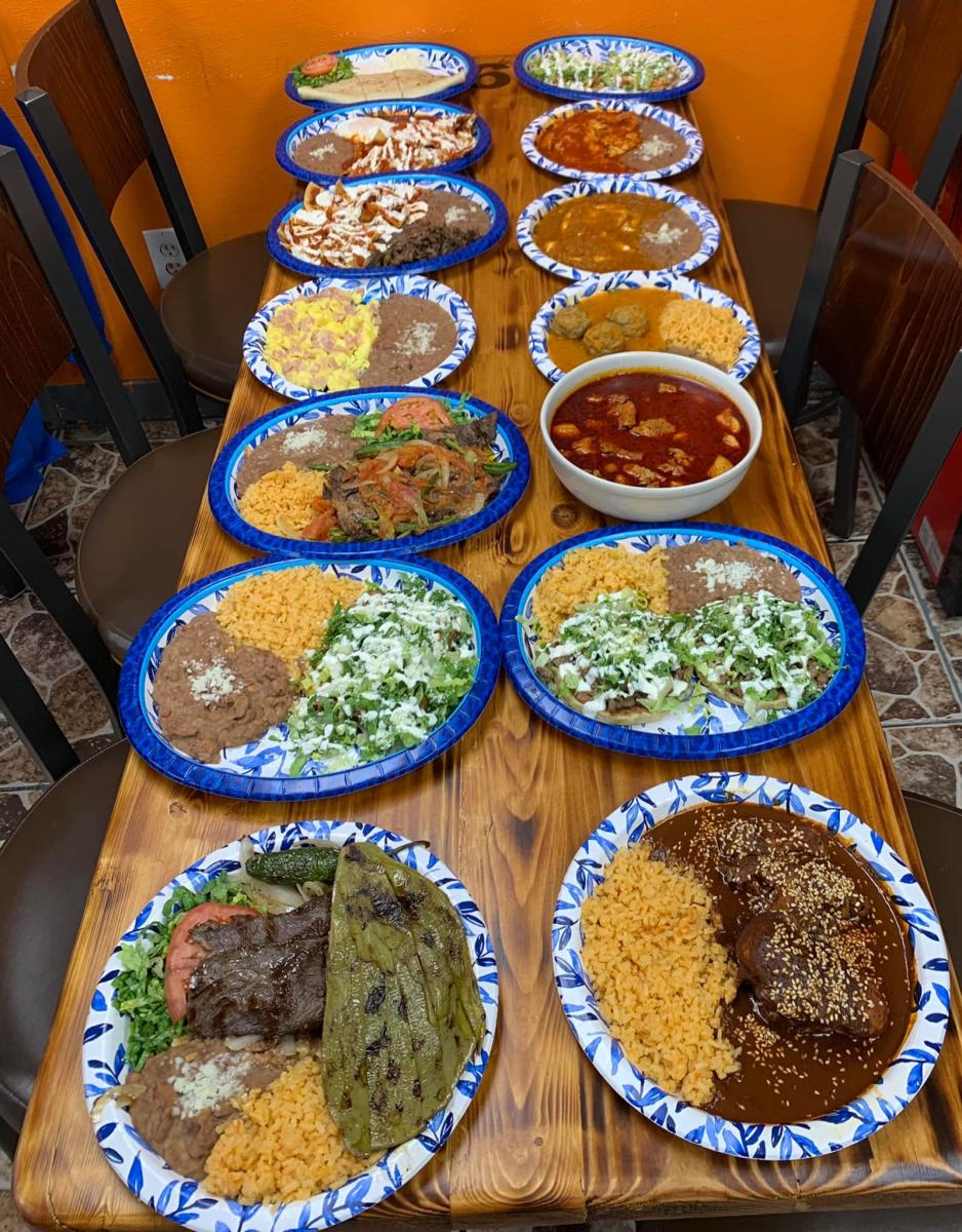 La Popular Restaurant Y Panadería Antojitos Mexicanos