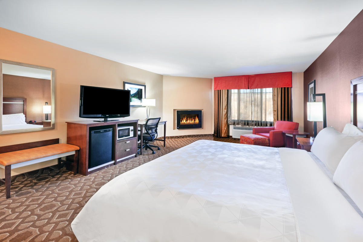 Holiday Inn Hotel & Suites | Visit Durango, CO | Official Tourism Site