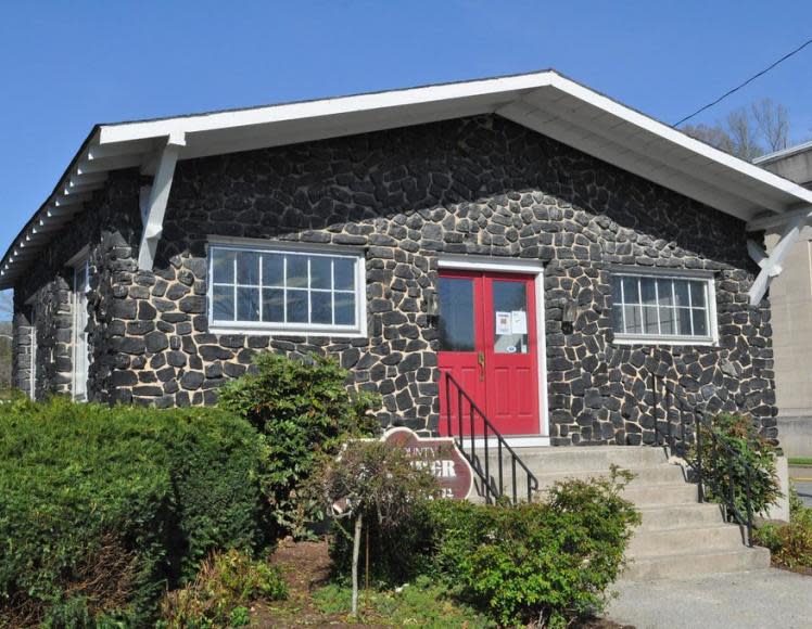 Coal House and Coal Mine Display