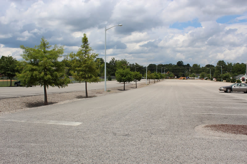 Kiwanis Recreation Center and Honeycutt Park