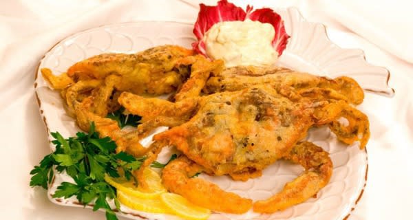 PAPA HUGHIE'S SEAFOOD WORLD