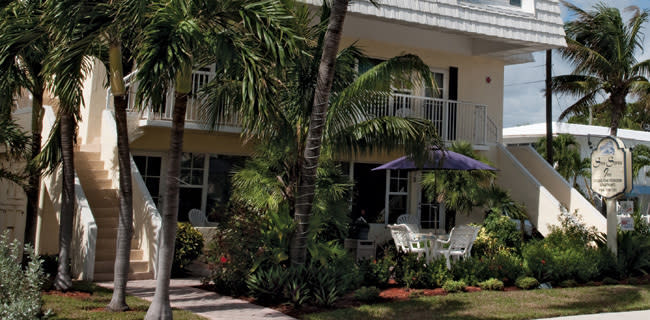 SEA SPRAY INN