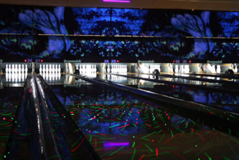 STRIKERS FAMILY SPORTS CENTER