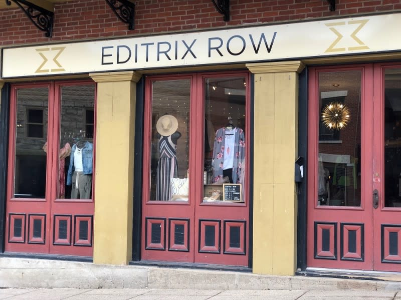 Editrix Row