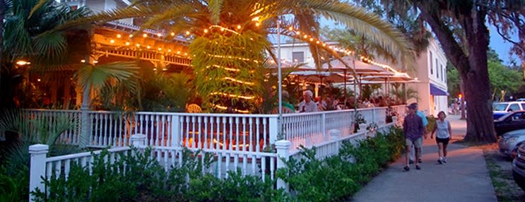 Mullet Bay Restaurant | St Simons Island, GA 31522