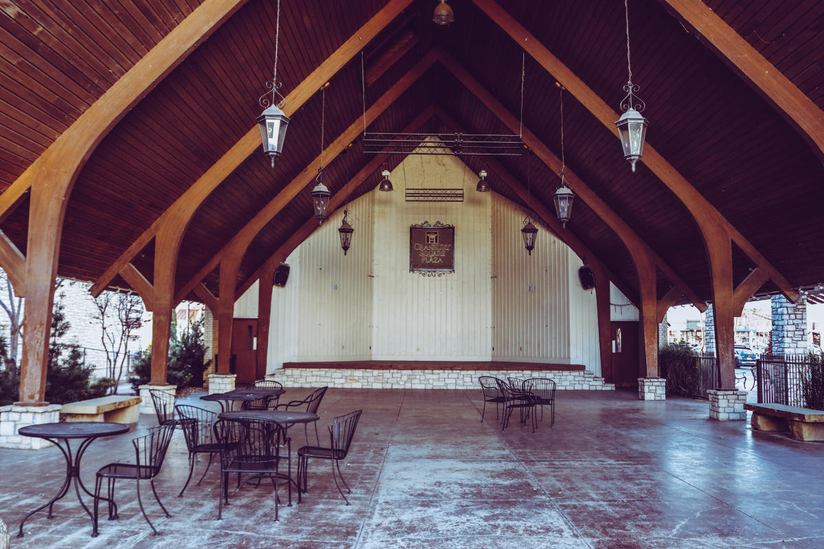 Granbury Square Plaza