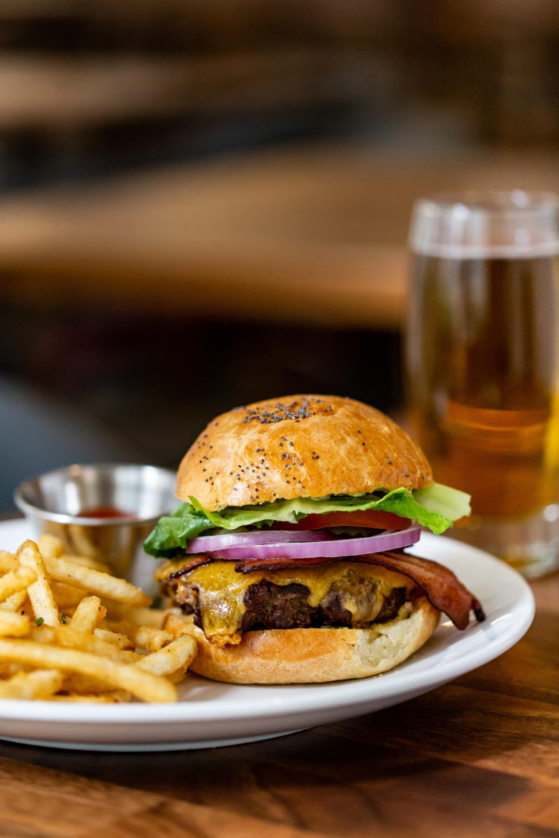 The NASH Restaurant & Bar | Restaurants in