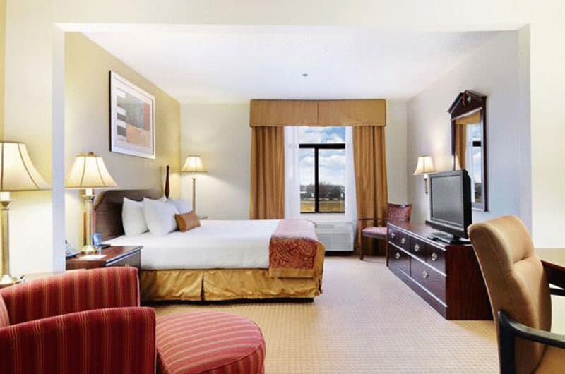 Wingate Inn by Wyndham-DFW Airport North