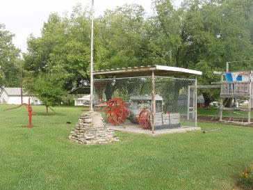 World's First Bulldozer - Morrowville KS, 66958
