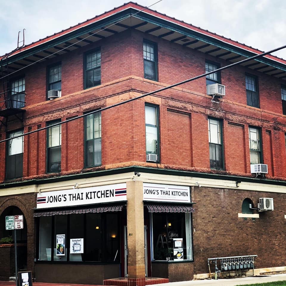 Jong's Thai Kitchen - Topeka KS, 66612