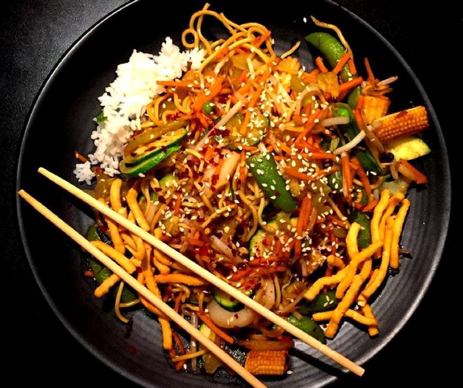 HuHot Mongolian Grill - Topeka KS, 66604