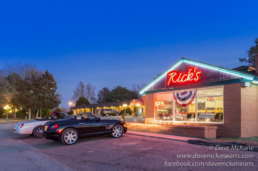 Rick's Restaurant - Pratt KS, 67124