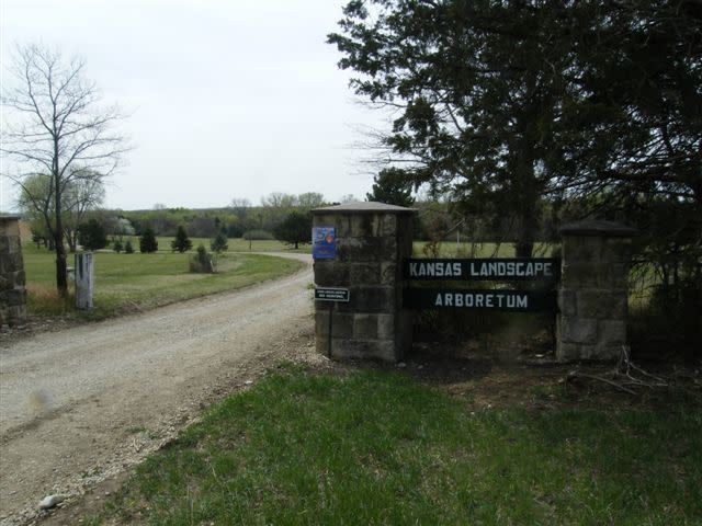 Kansas Landscape Arboretum - Wakefield KS, 67487