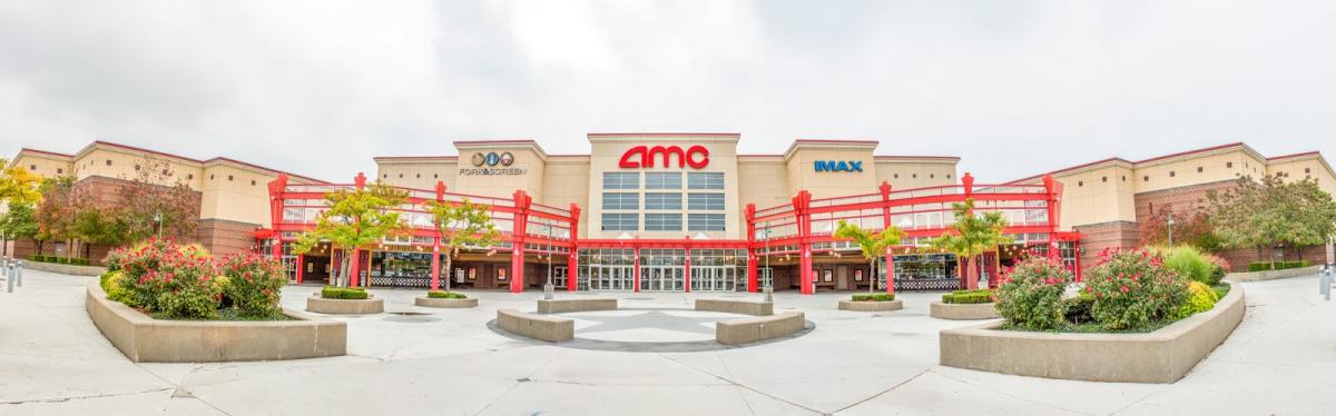 AMC DINE-IN Studio 28 - Olathe KS, 66062